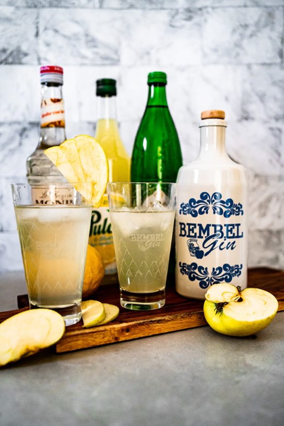 Frankfurter Fizz - das beste Frankfurter Cocktailrezept - foodie-stories.de